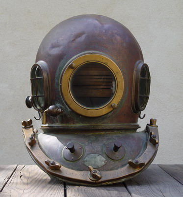 Japanese diving helmets - Nippon Sensui