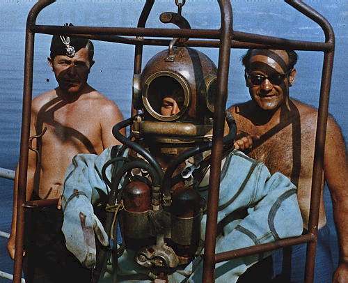 Historical photo gallery Asia