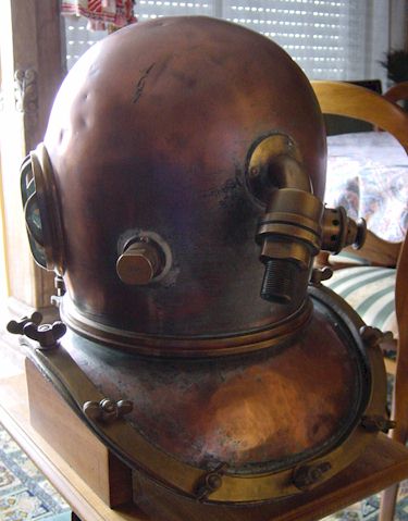 Japanese diving helmets - Toa